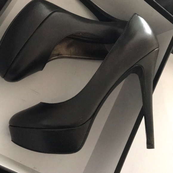 Pelle Moda | Shoes | Pelle Moda Black Leather Platform Shoe Size 85 ...